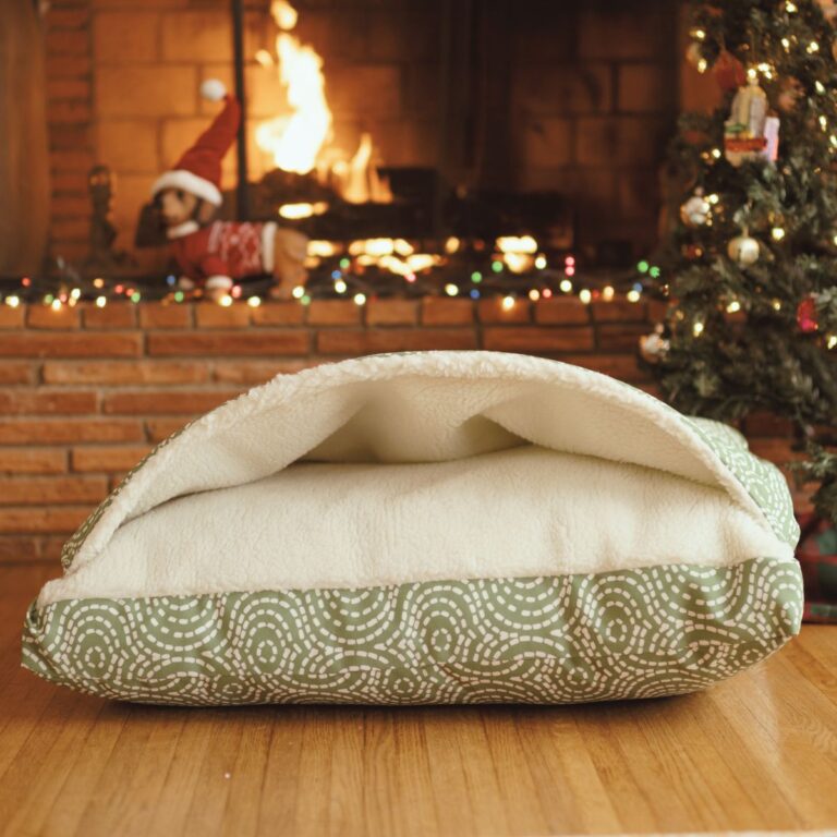 Luxury Cozy Cave® Rectangle Dog Bed | Holiday | Snoozer Pets