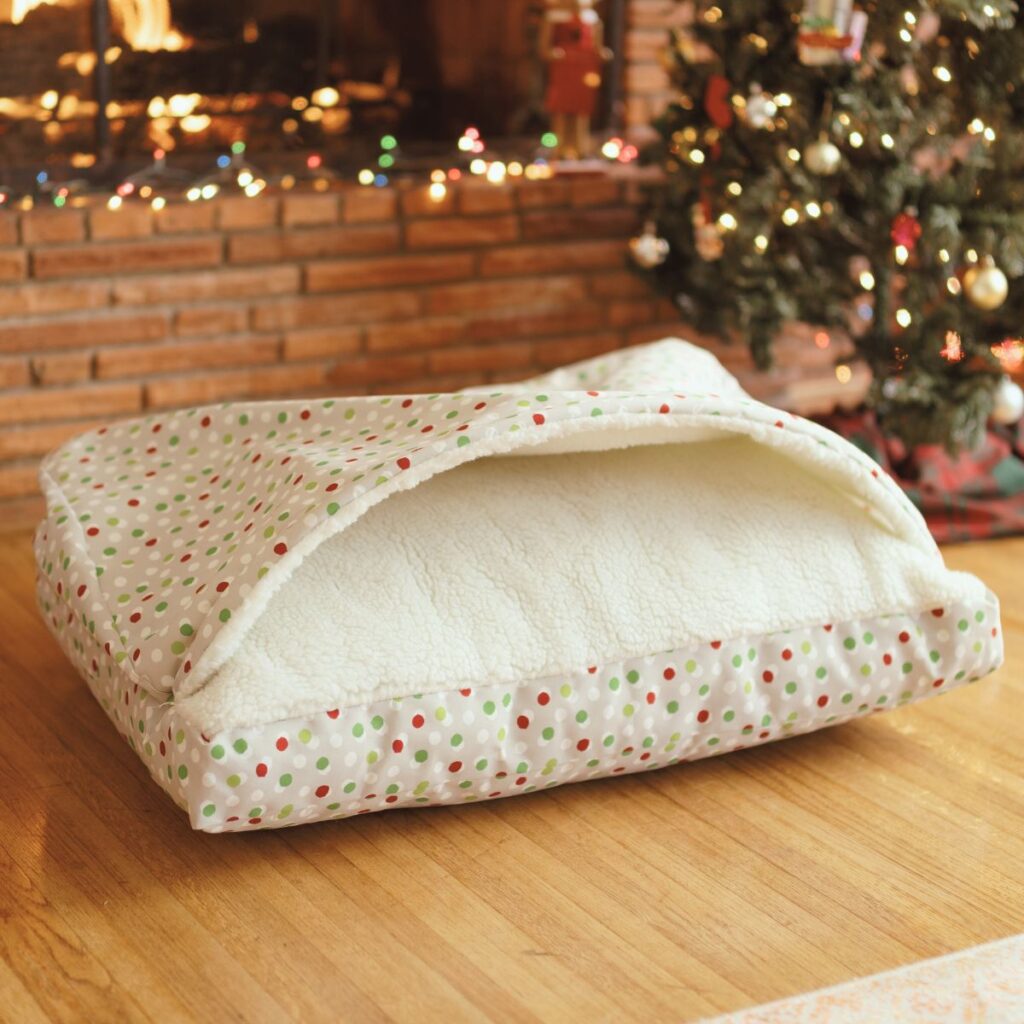 Luxury Cozy Cave® Rectangle Dog Bed | Holiday | Snoozer Pets